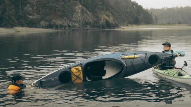 How To Do a T-Rescue Kayak